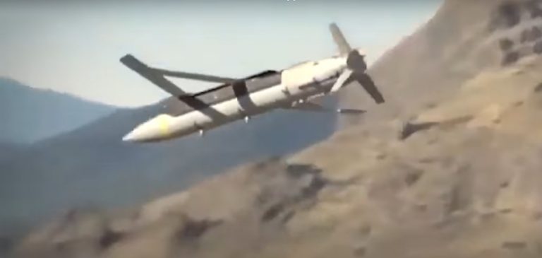 Ukraine nhận được đạn GLSDB cải tiến từ Hoa Kỳ - Thời báo